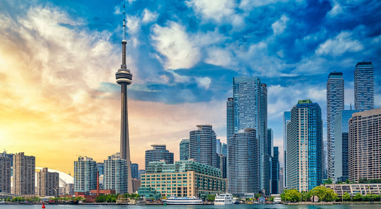 What can $100 get you in Toronto, Canada? | Flight Centre UK