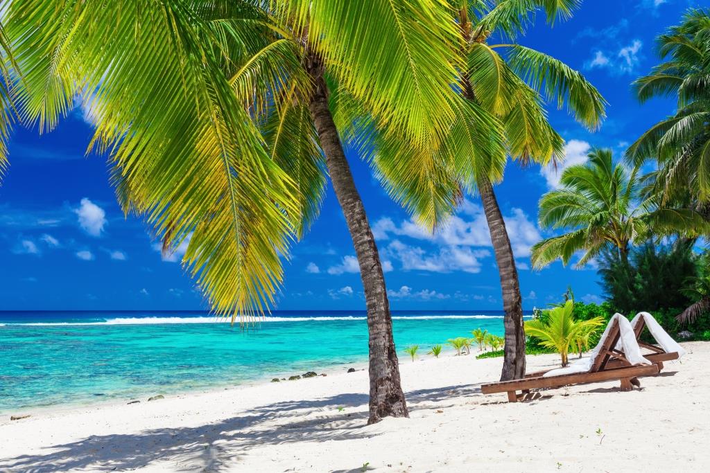 10 Essential Items (Including Food) to Pack for a Trip to Rarotonga